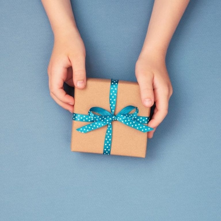 Embrace the Table - 6 Week Bible Study | Table for One Ministries